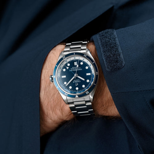 Toolwatch, montre taillée pour l'aventure | Charlie Paris